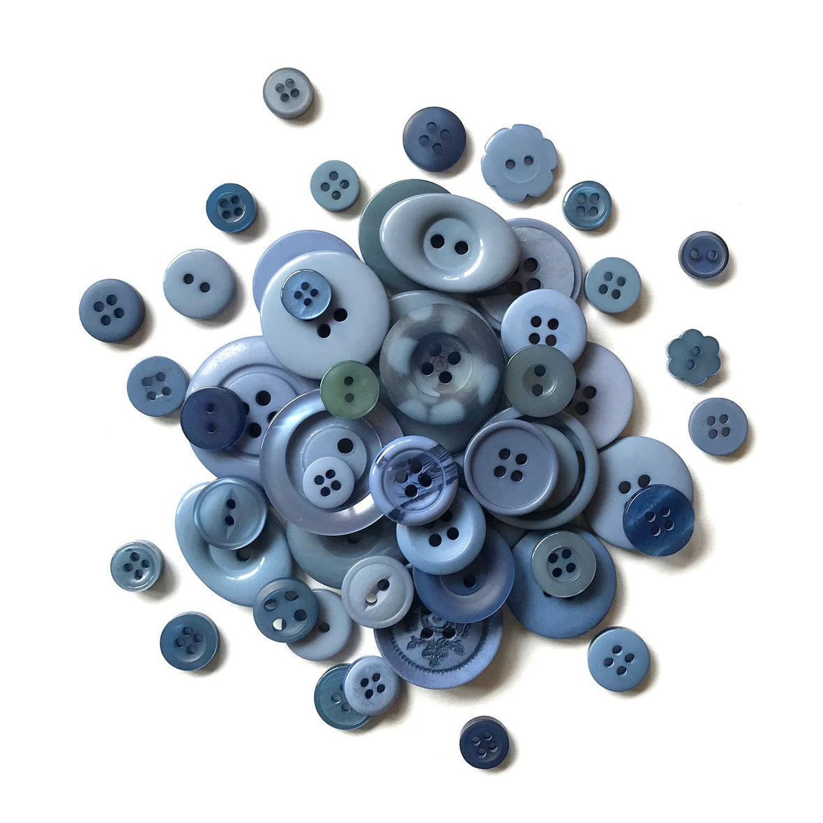 Deep blue Buttons for Crafts Sewing Scrapbooks and Quilts. Assorted ...